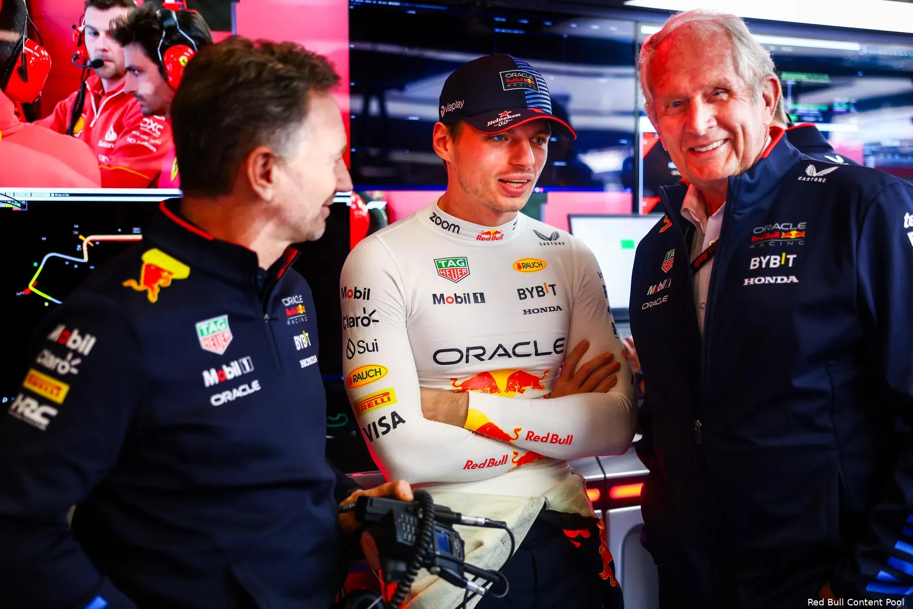 Vertrekt Verstappen bij Red Bull? 'Kunnen mij altijd bellen'